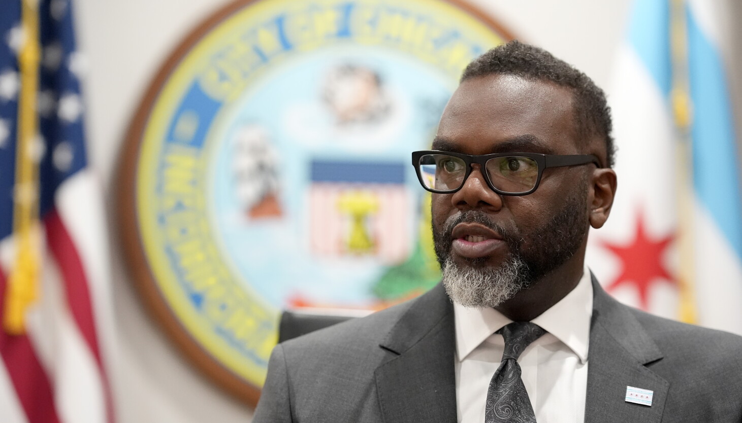 The Rundown: Chicago’s unspent COVID relief money - WBEZ Chicago